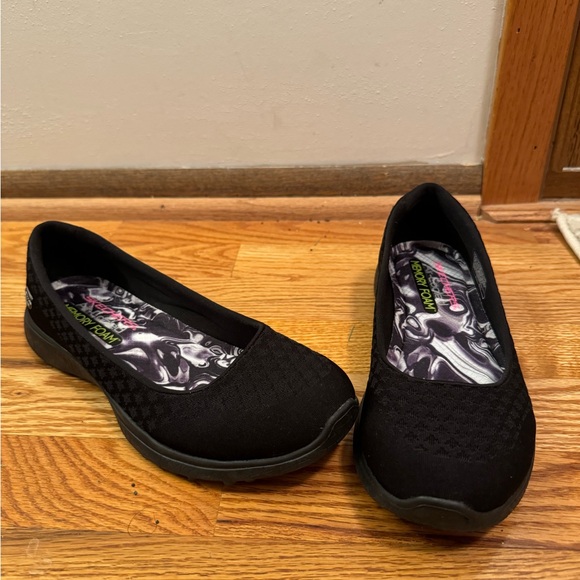 Skechers | Shoes | New Sketchers Memory Foam Flats | Poshmark